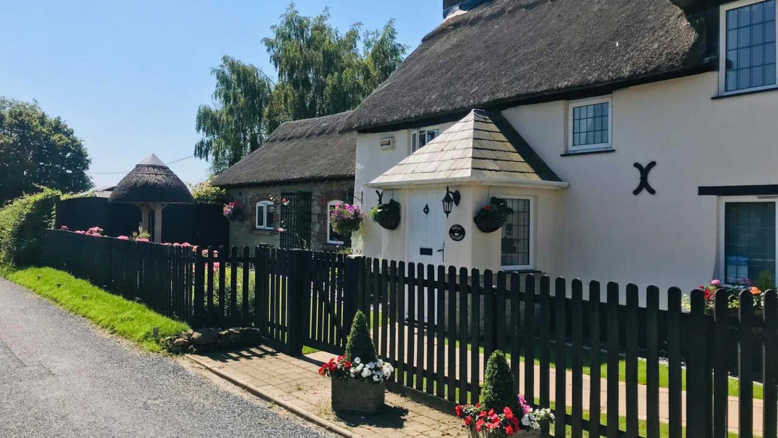 The Quintessential British Roast Dinner - English Cottage Vacation